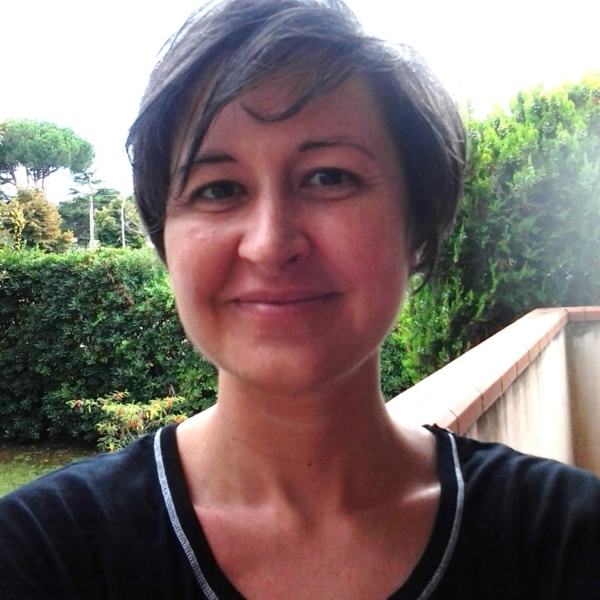 Angela Esposito: l'ambiente digitale, spazio di condivisione e ...